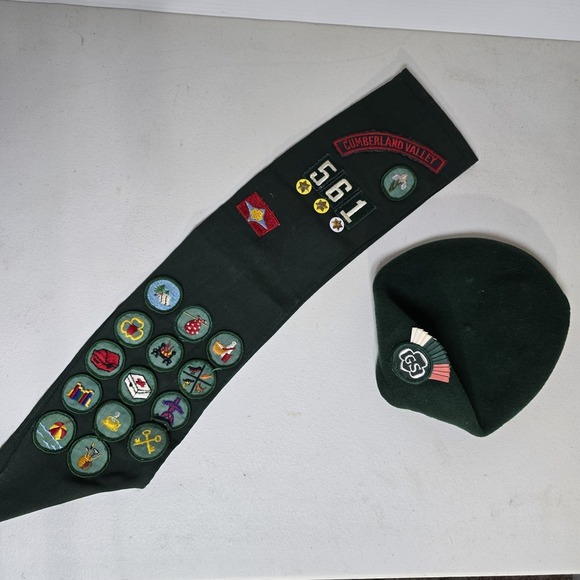 Accessories | Vintage Girl Scout Green Sash Patches And Pins Beret Hat ...